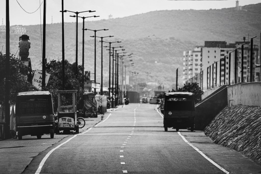 Empty roads - PixaHive