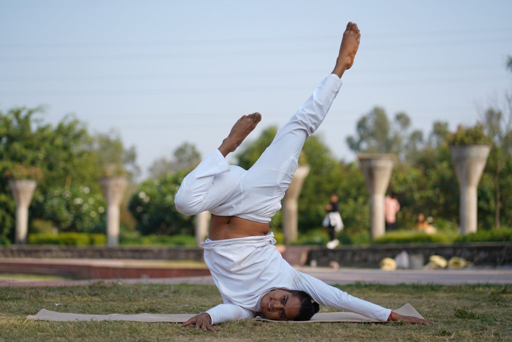 Fallen Angel Pose - PixaHive