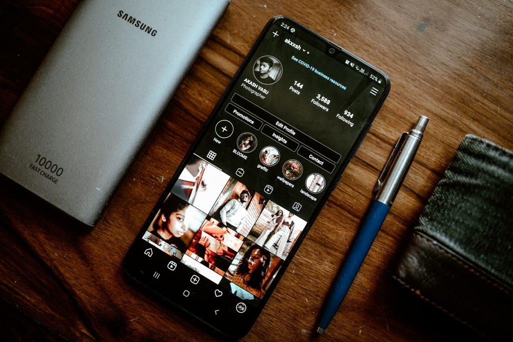 Instagram - PixaHive