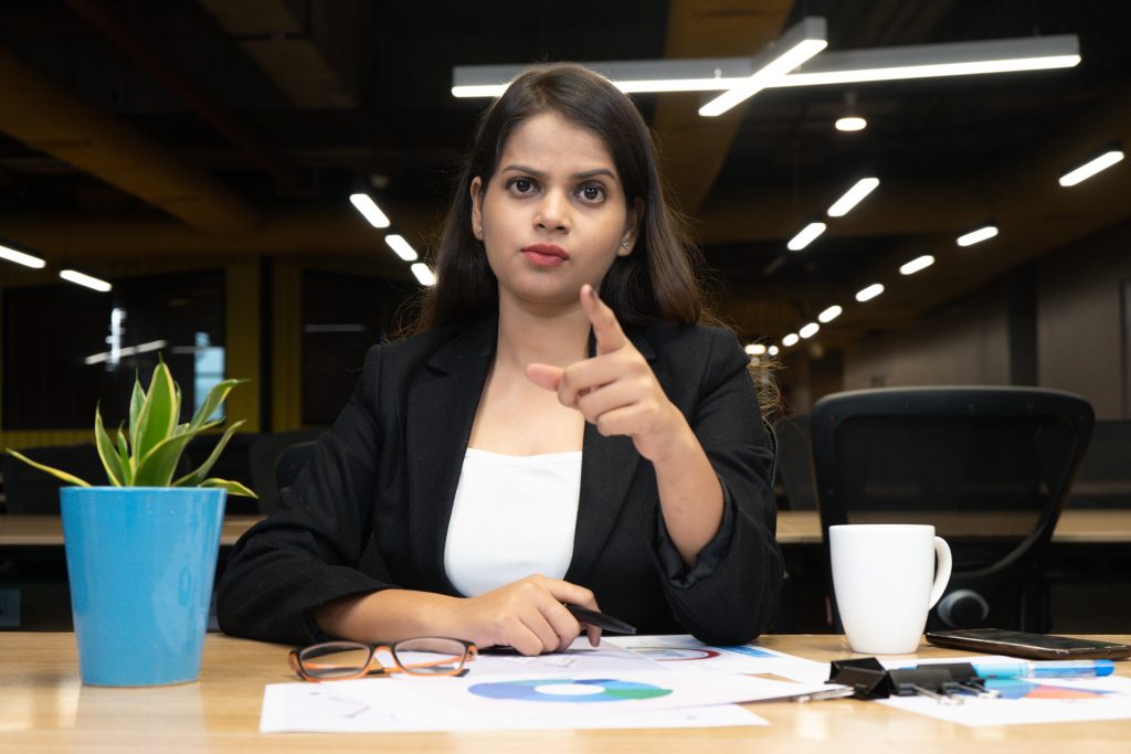 Manager asking question to employee - PixaHive