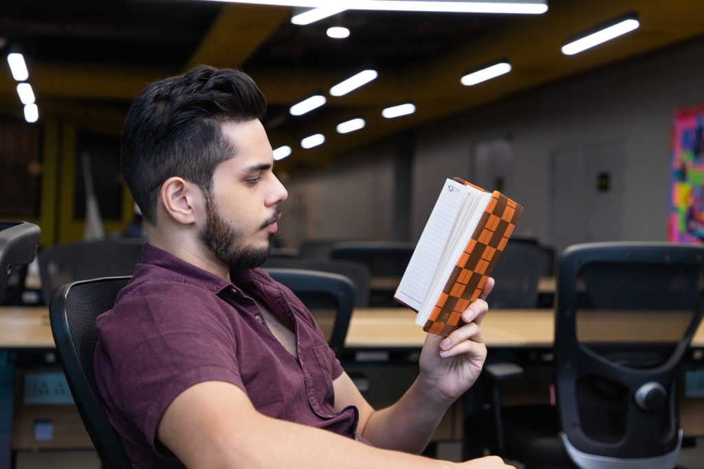 Manager going through list - PixaHive