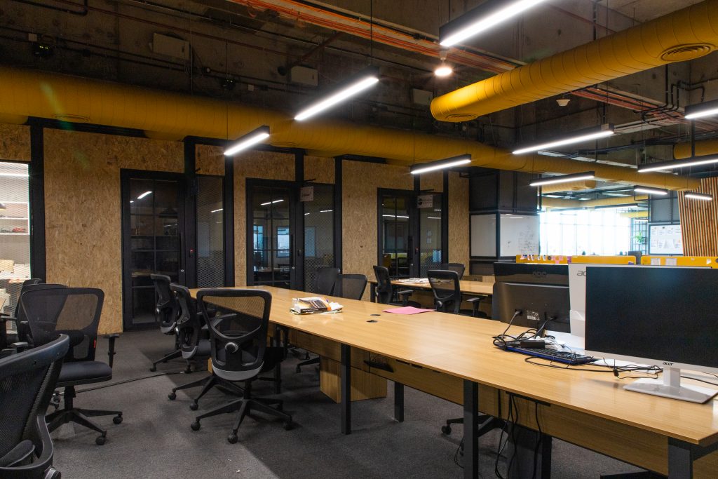 Medium team office - PixaHive