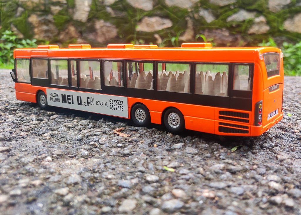 Miniature bus - PixaHive