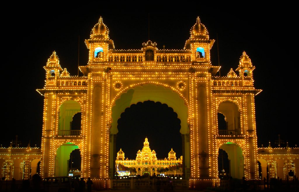 Mysore Palace lighting on Dussehra - PixaHive