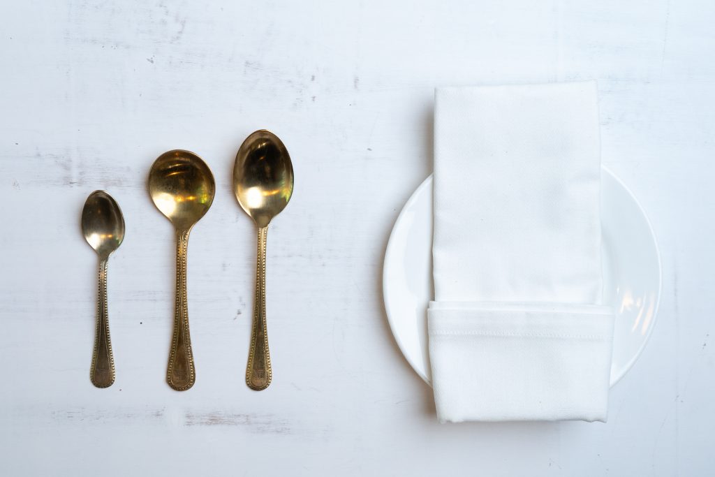 Plate and spoons - PixaHive