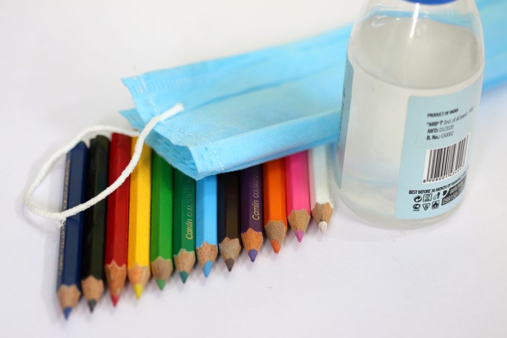 School items - PixaHive