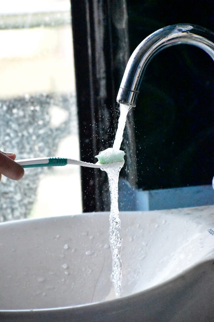 Washing Toothbrush - PixaHive