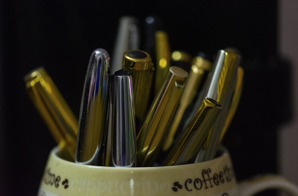 collections of pen - PixaHive