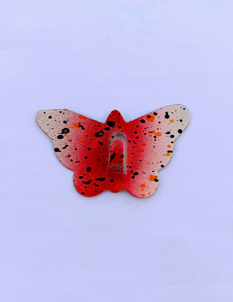 A butterfly hanger - PixaHive