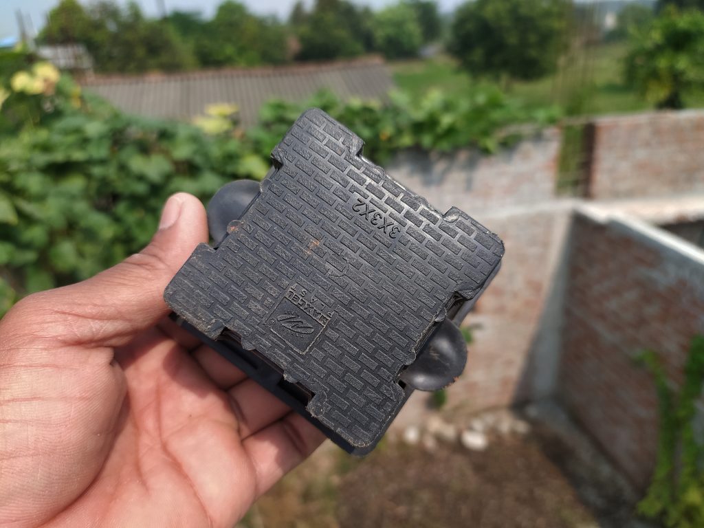 An underground light box - PixaHive