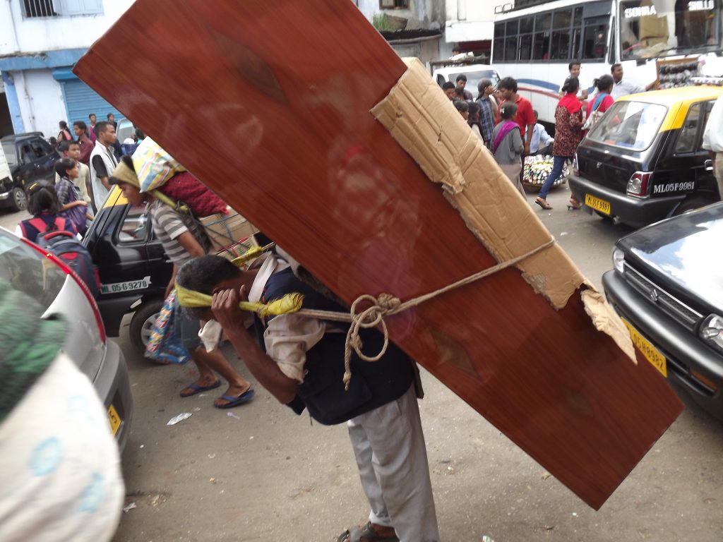 A man carrying load - PixaHive