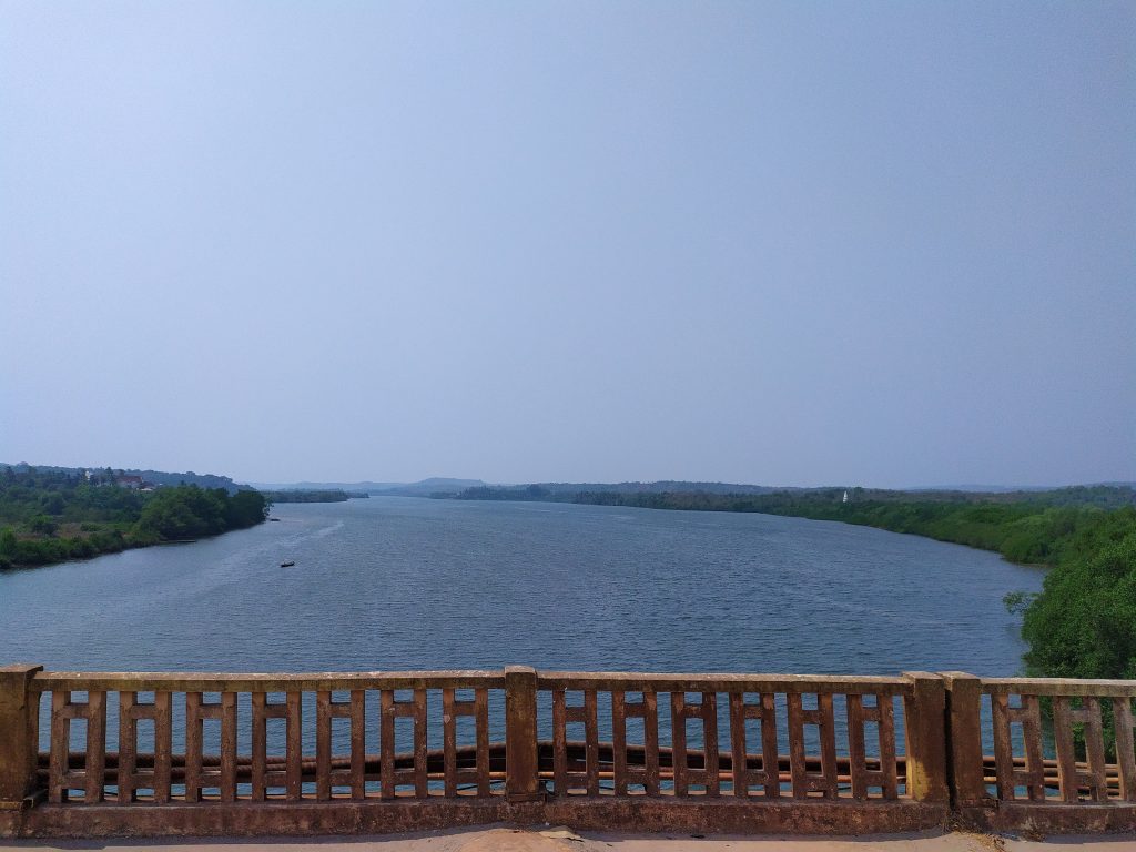 A river view form a bridge - PixaHive