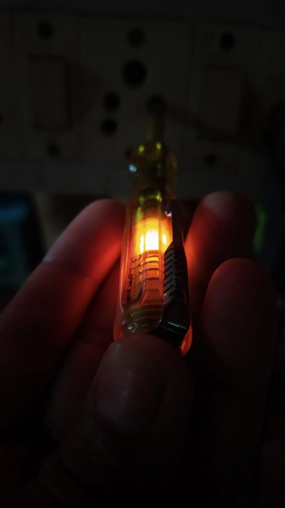 A screwdriver - PixaHive