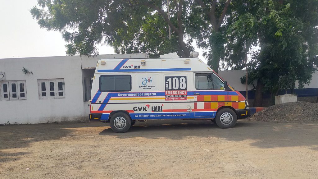 Ambulance 108 - PixaHive