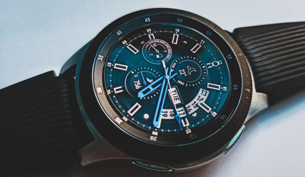 An analog wrist watch - PixaHive