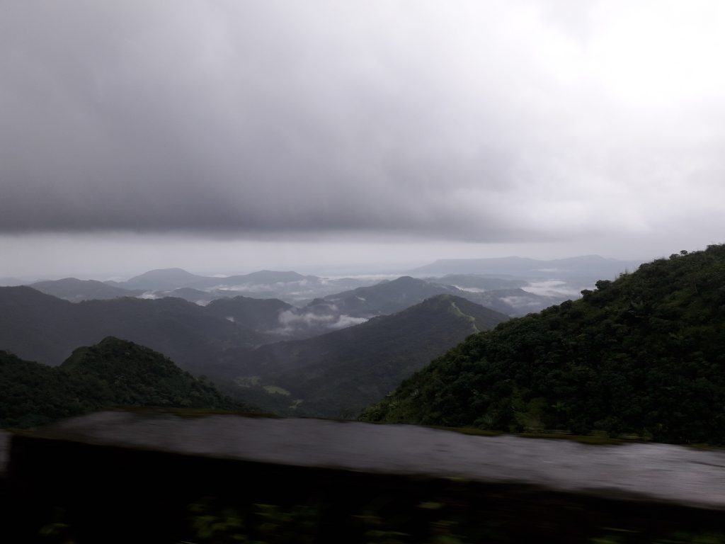 Cloudy Hills - PixaHive