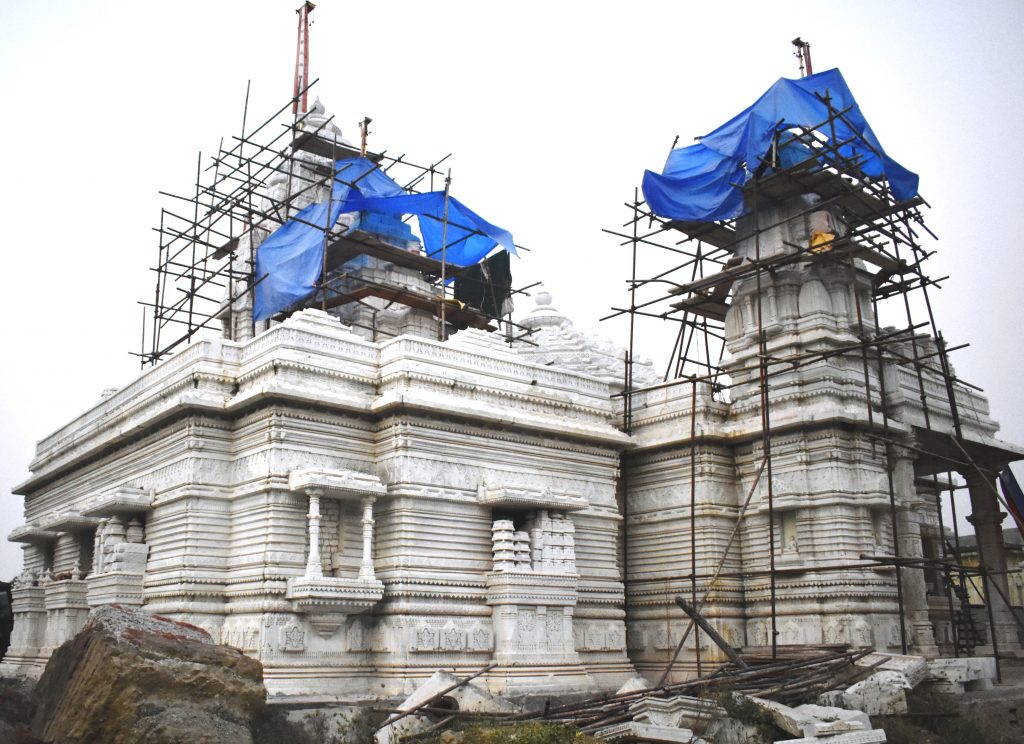 Construction work of a temple - PixaHive