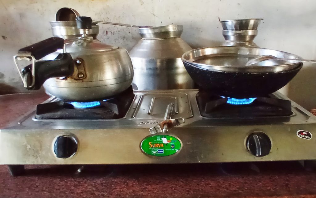 Cooking food on gas stove - PixaHive