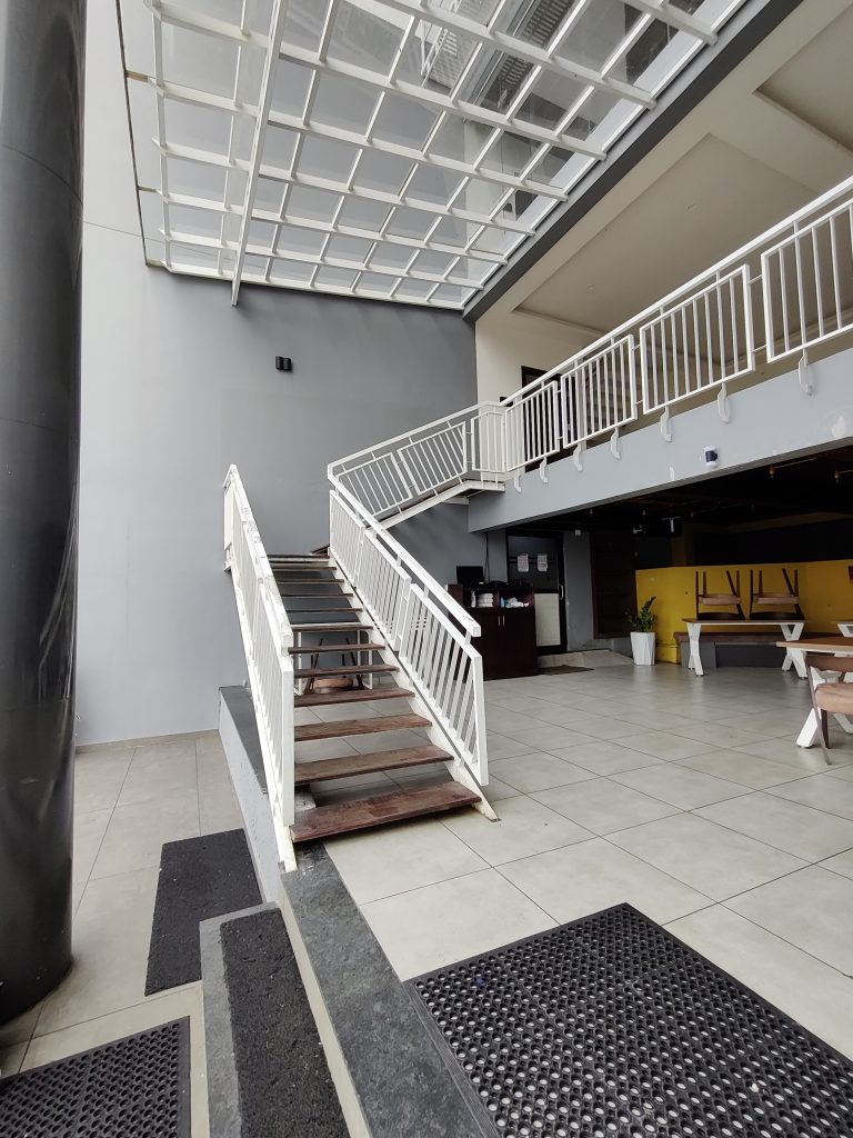 Interior of a building - PixaHive