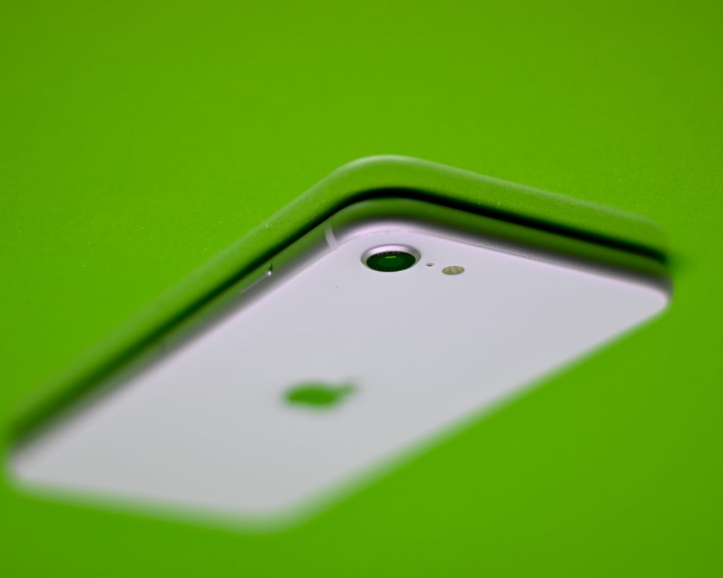 iPhone 8 white - PixaHive