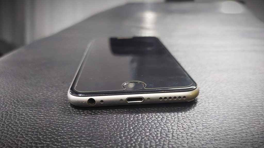 An iPhone - PixaHive