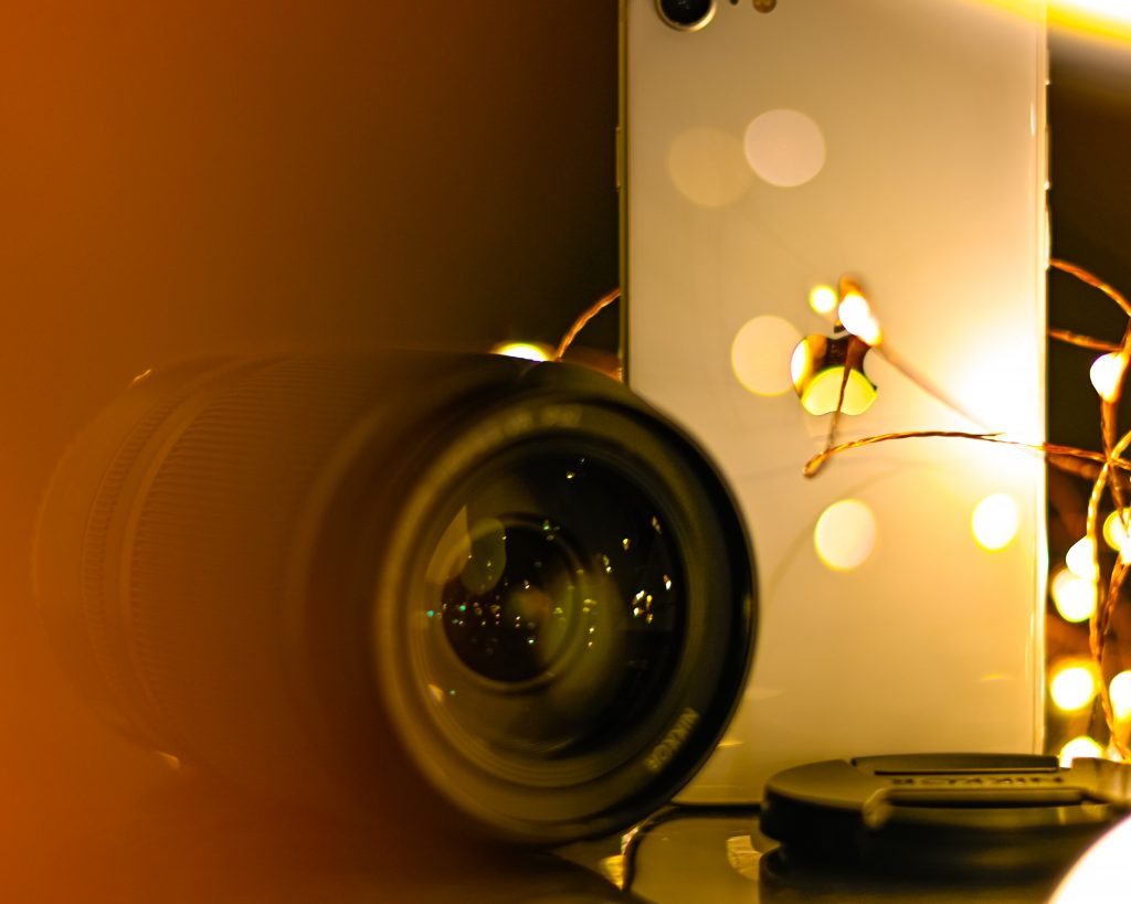 Nikon lens with iPhone - PixaHive