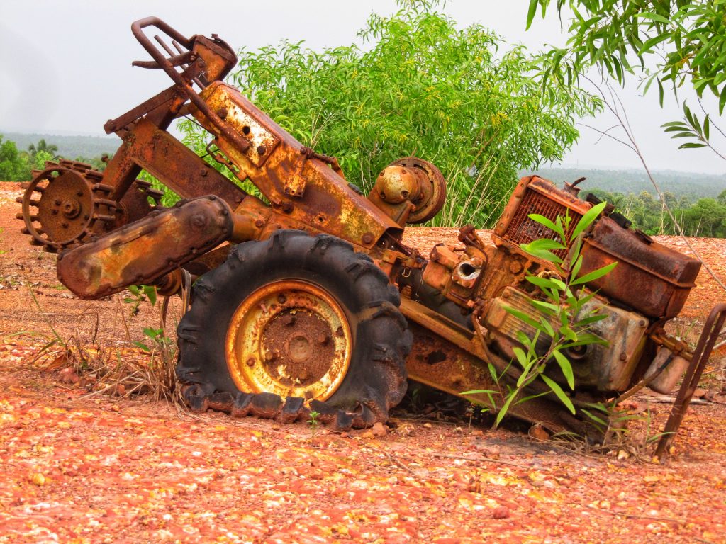 An old machine - PixaHive