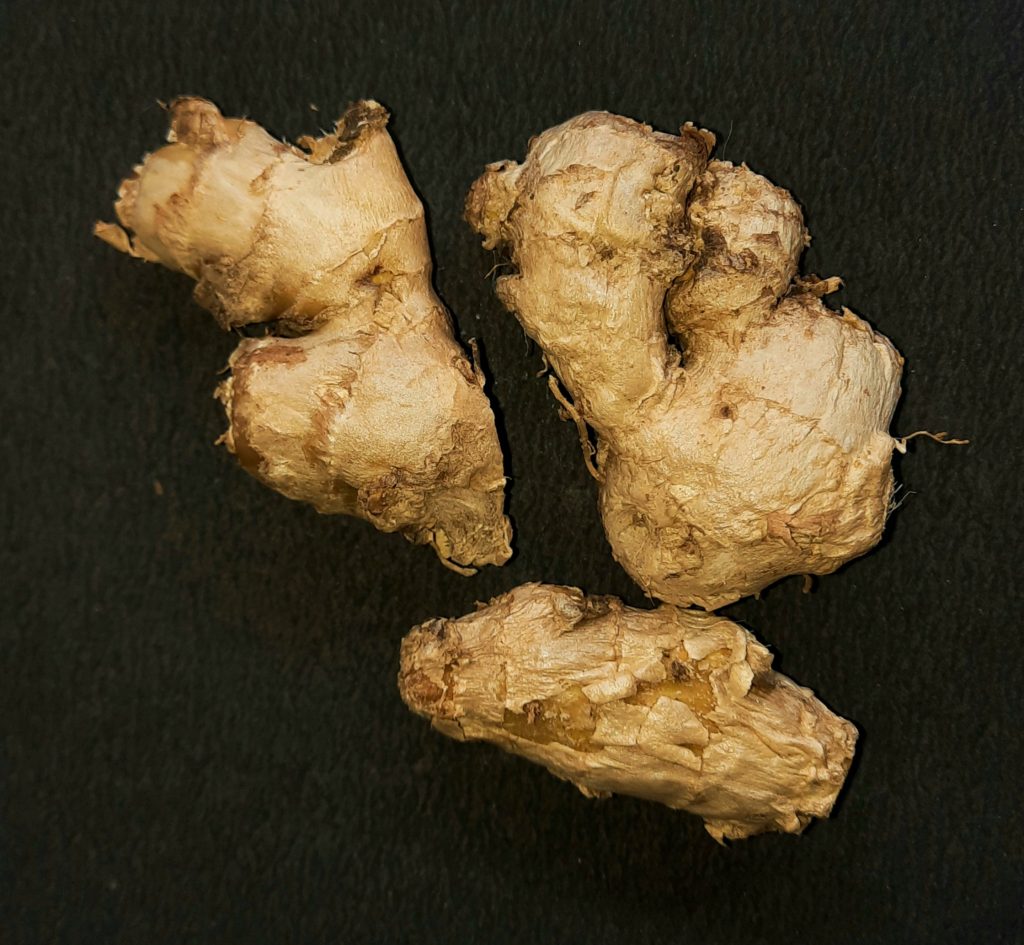 Raw ginger pieces - PixaHive