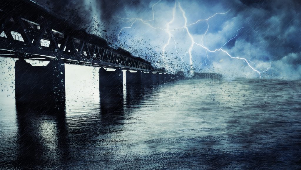 Thunderstorm near a bridge - PixaHive