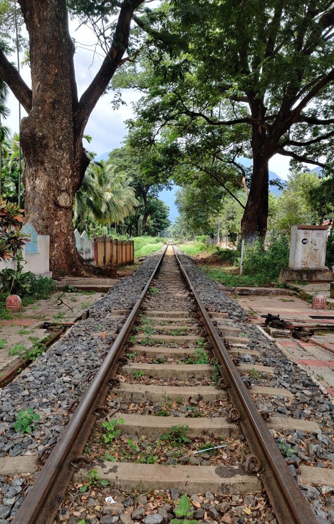 Train track - PixaHive