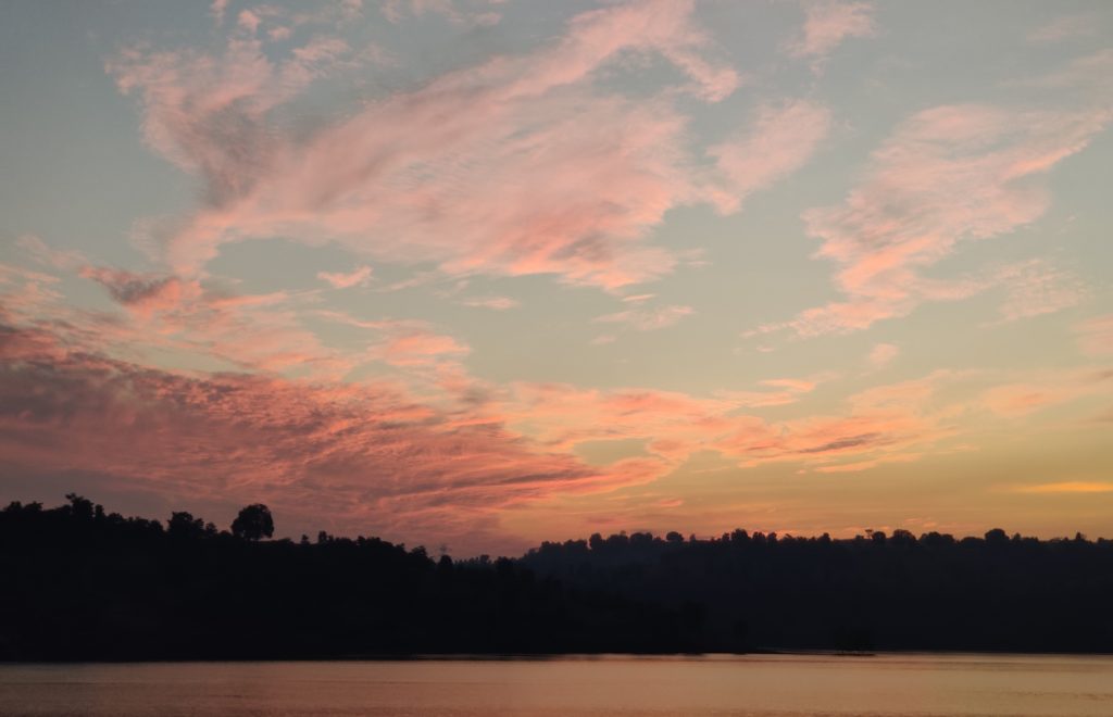 evening view at the lake, khad khad dam - PixaHive