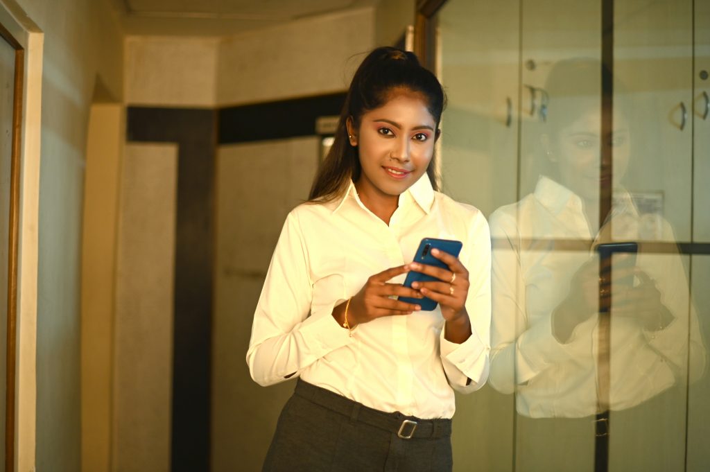 Beautiful Employee - PixaHive