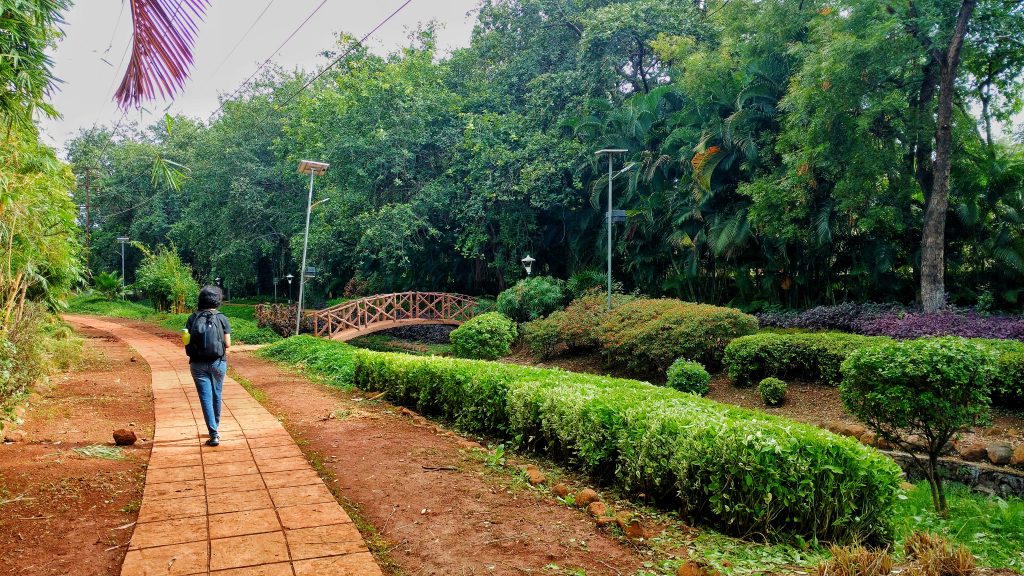 Beautiful Green Park - PixaHive