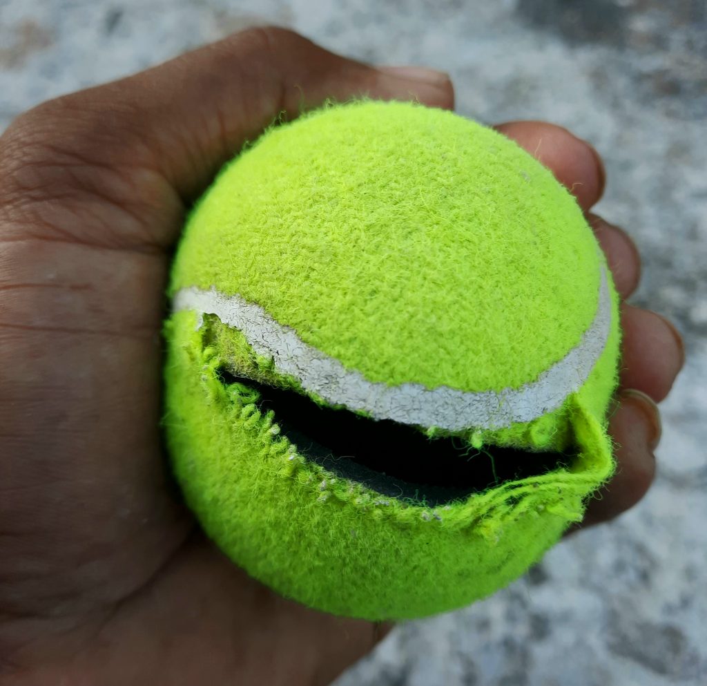 Broken boll in hand - PixaHive