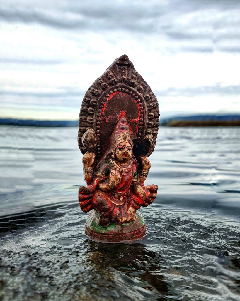 God statue - PixaHive