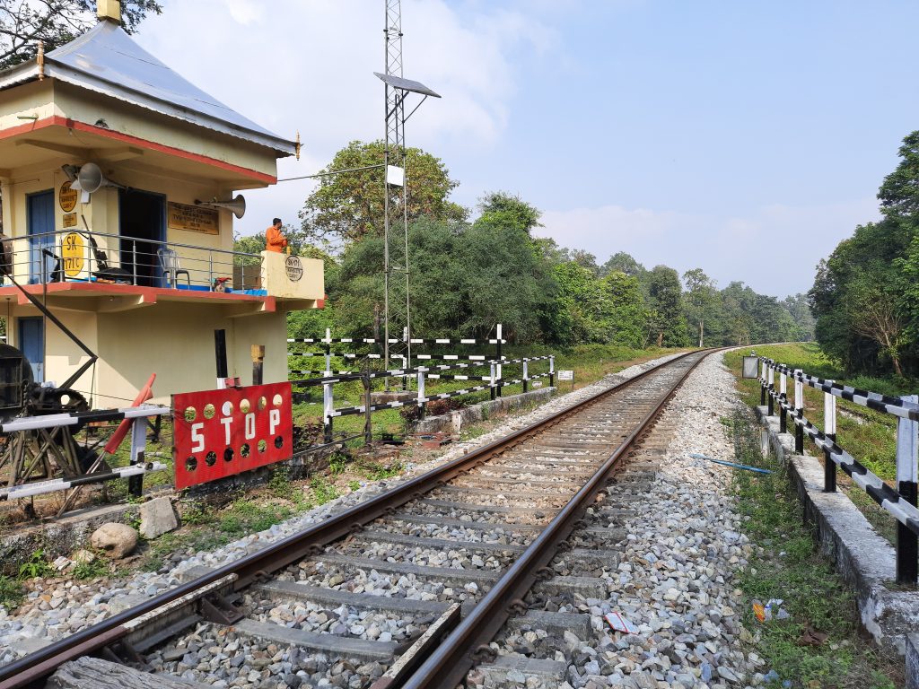 Indian railway track - PixaHive