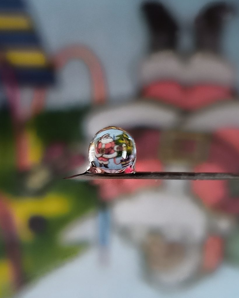 A water drop - PixaHive