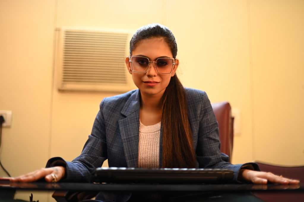 The Lady Boss - PixaHive