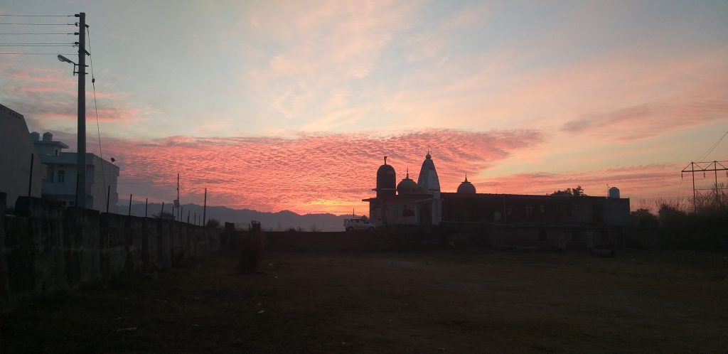 Morning of a town - PixaHive