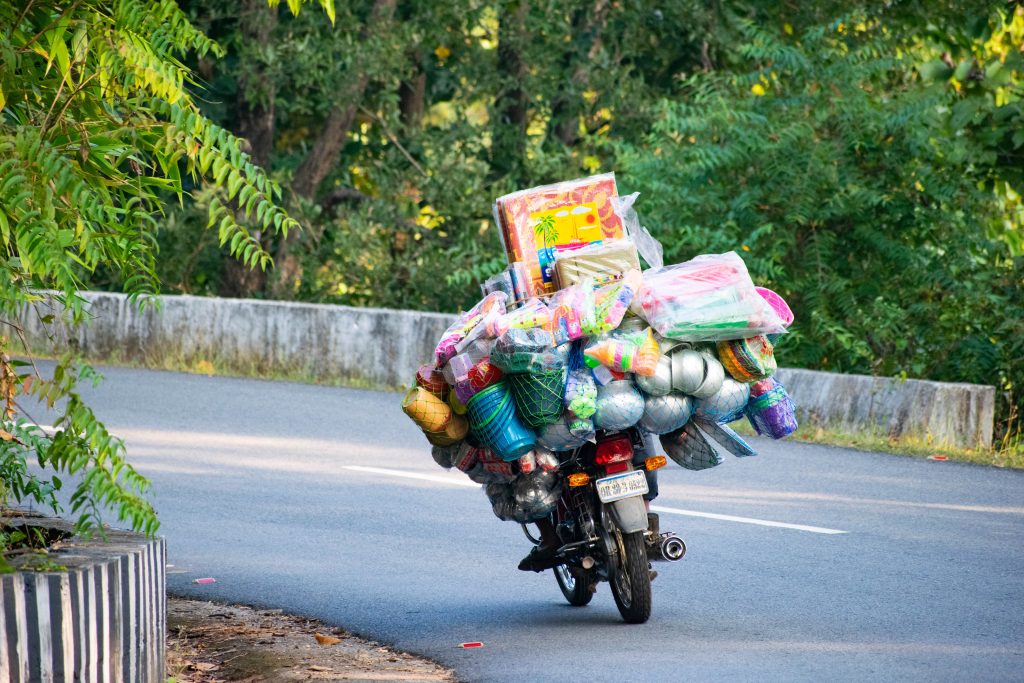 An overloaded bike - PixaHive