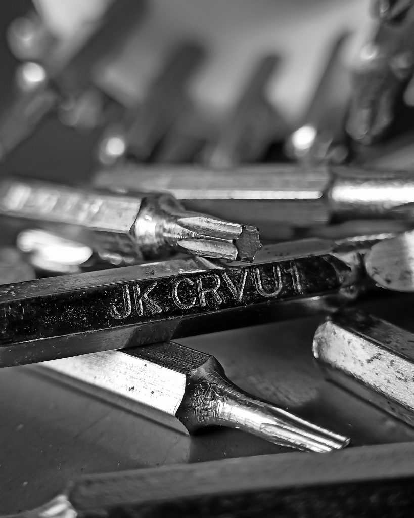 Screw driver - PixaHive