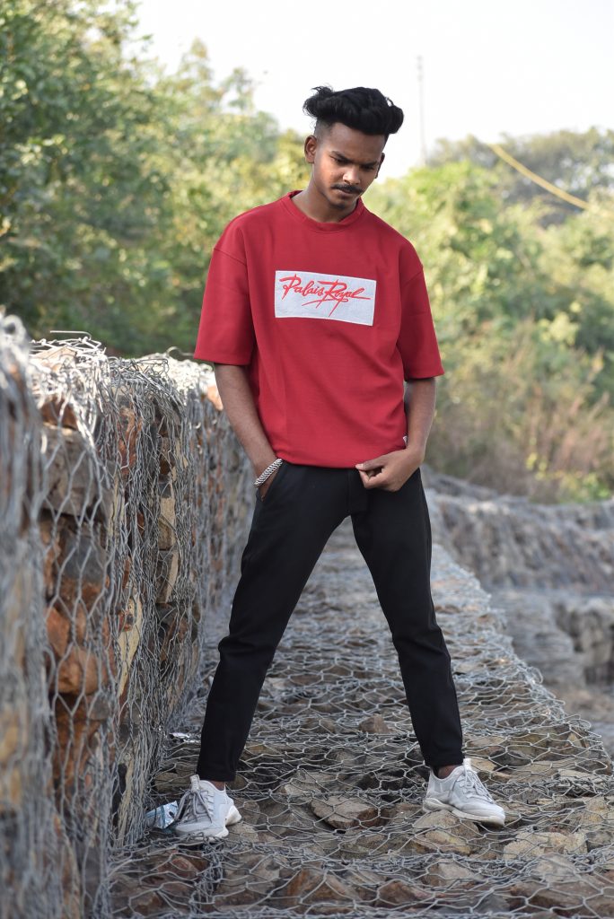 Boy posing while standing - PixaHive