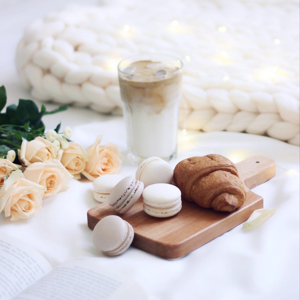 Flatlay edible things - PixaHive