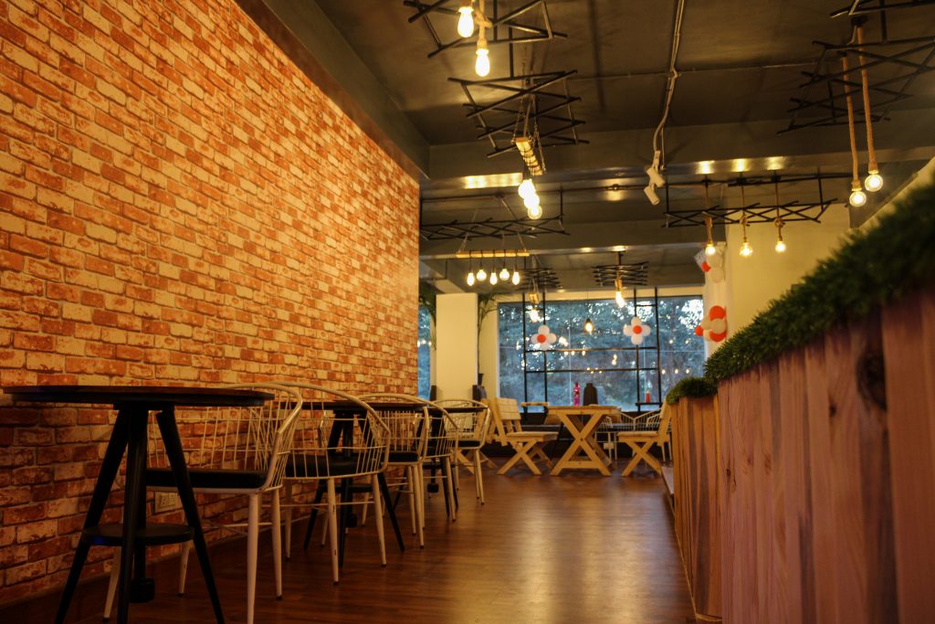 Interior of a restaurant - PixaHive