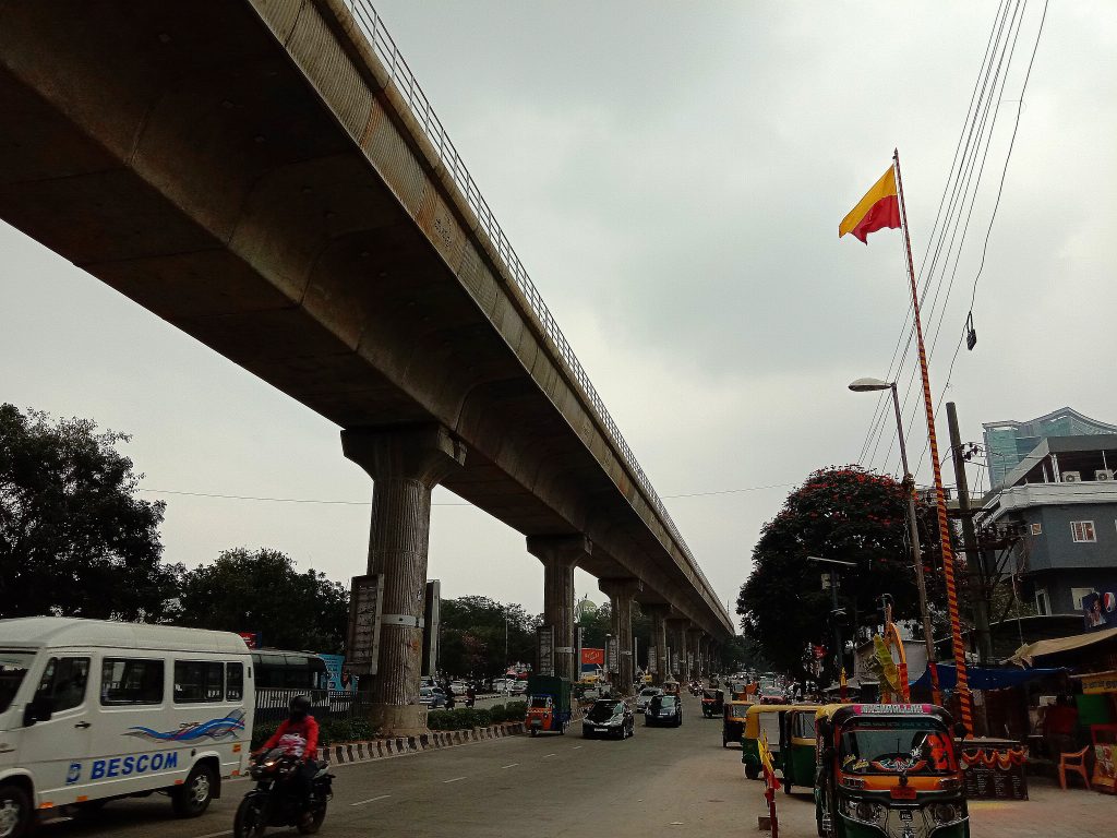 Metro flyover - PixaHive