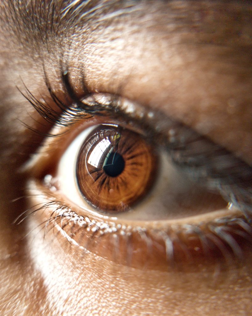 Micro eye Shoot - PixaHive