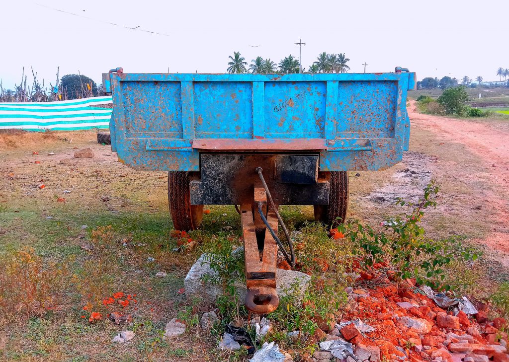 Rusty Trolley - PixaHive