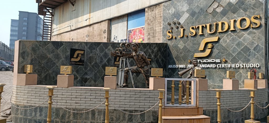 SJ studio - PixaHive