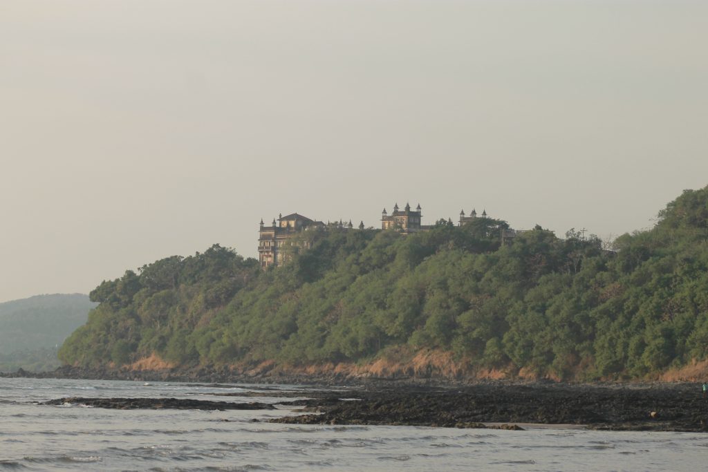 Palace view from river site - PixaHive