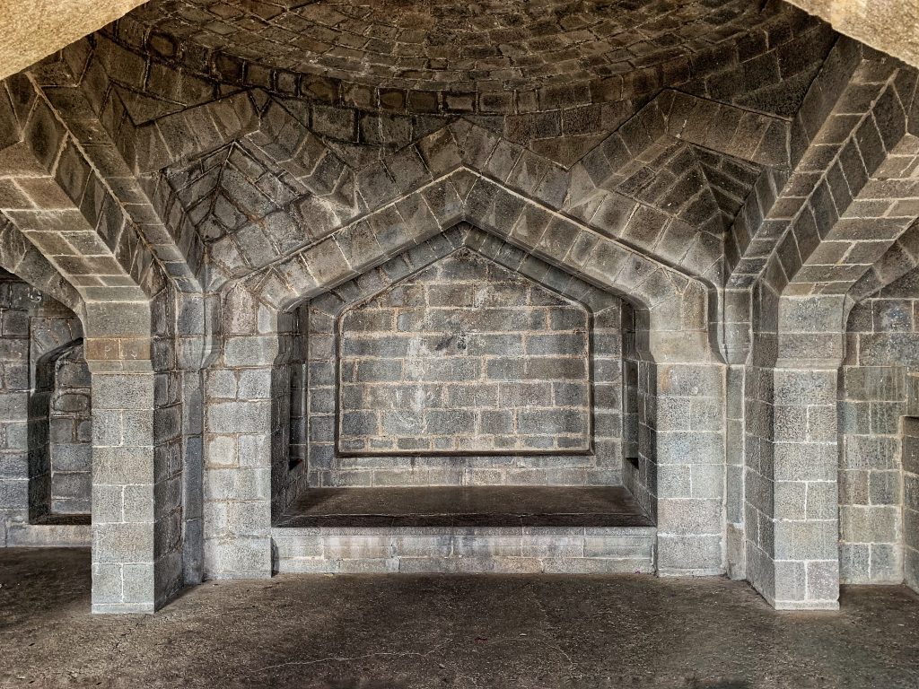 Strong wall of fort - PixaHive